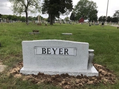 BEYER BACK - Frisbie Monuments