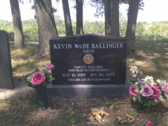 Ballinger - Frisbie Monuments