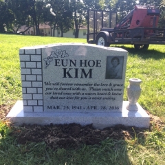 KIM - Frisbie Monuments